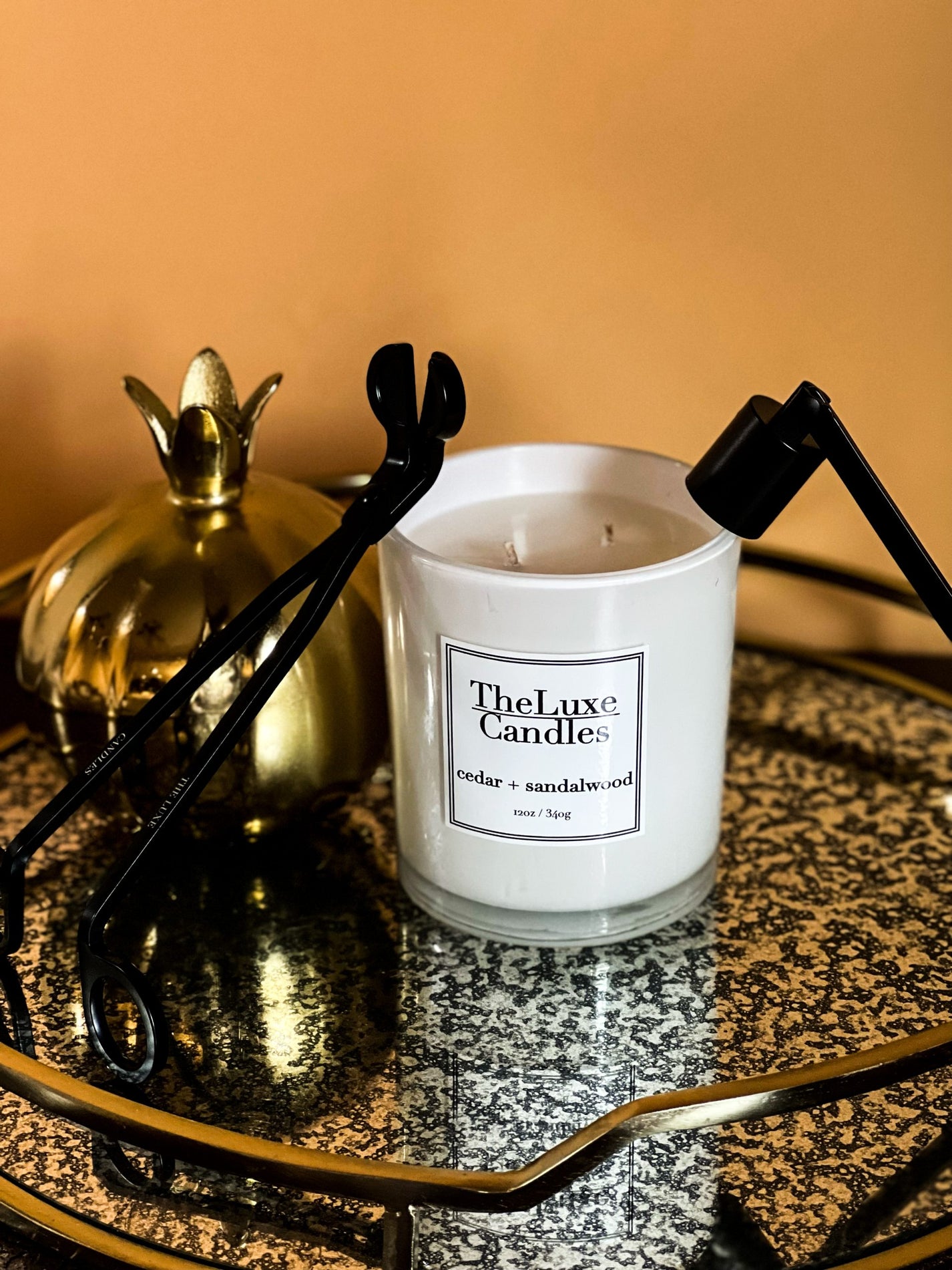 CEDAR + SANDALWOOD LUXE CANDLE – The Luxe Candles